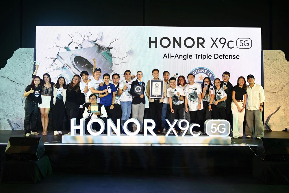 HONOR Sets New Guinness World Record for HONOR X9c 5G! - One Proud Momma